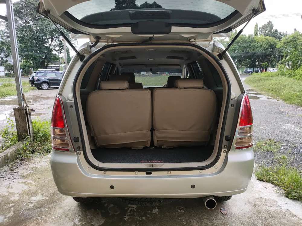 Jual Toyota Kijang Innova 2004, KM Rendah 780936