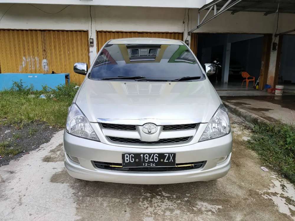Jual Toyota Kijang Innova 2004, KM Rendah 780936