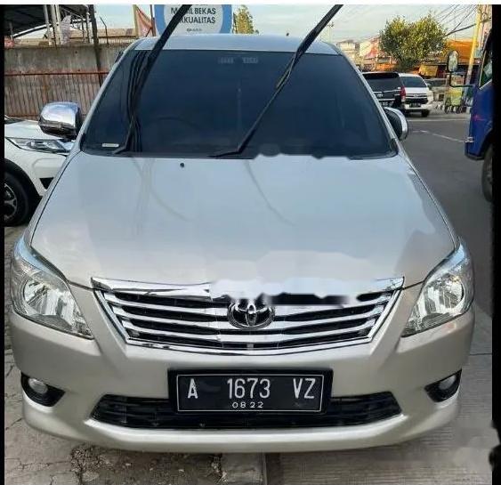 Jual Toyota Kijang Innova 2013 harga baik 822786
