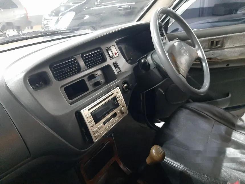 Jual Toyota Kijang 2000 825891